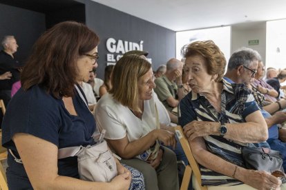 Reviu la presentació del suplement 'Les arrels de Gaudí' a Reus