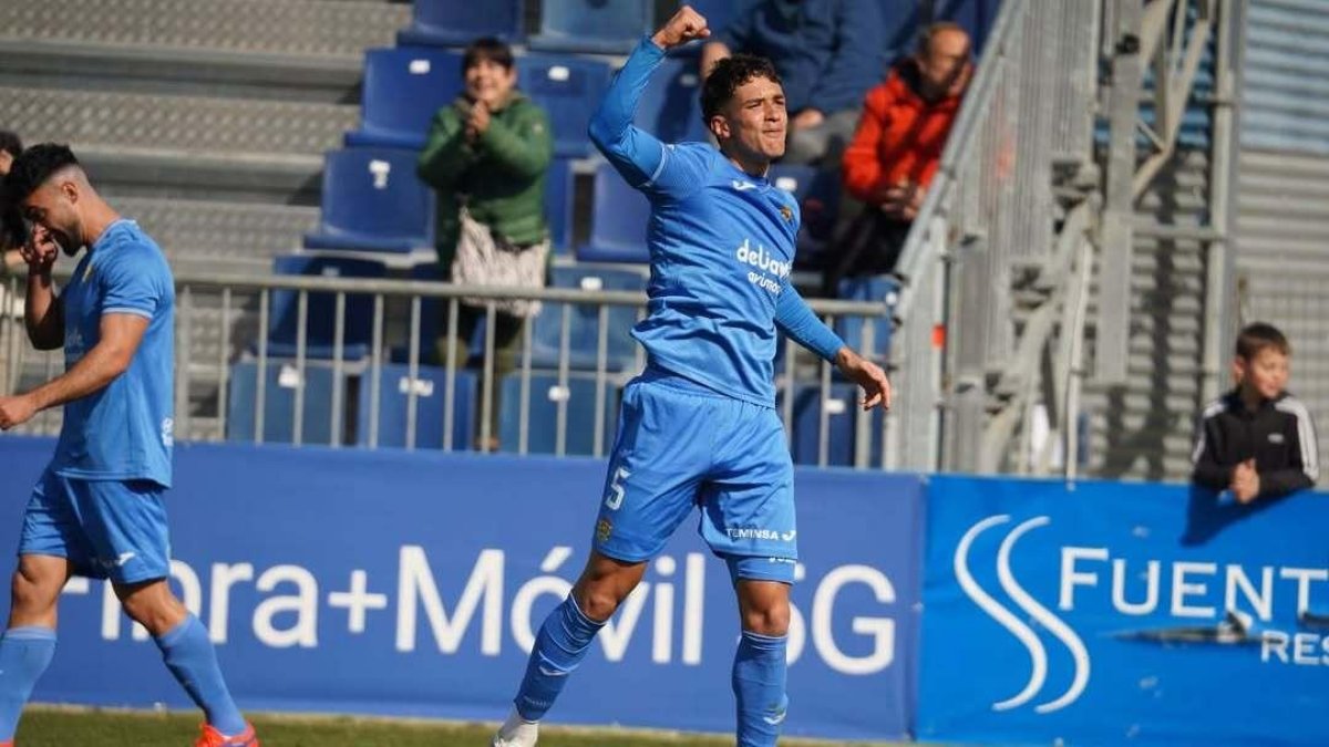 David Alba, primer fichaje oficial del Nàstic