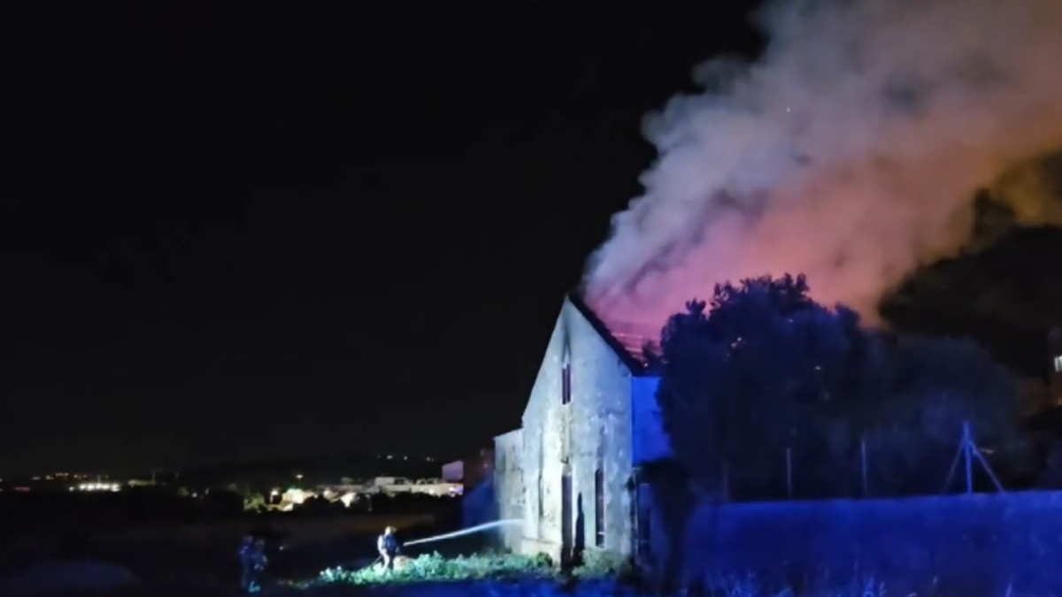 Santa Oliva insta el derribo de una masía para evitar inseguridad y ...
