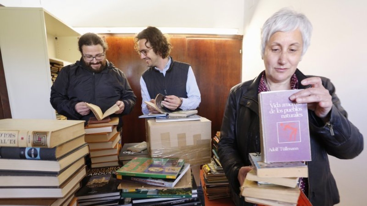 El centro de Vila-seca será decorado con esculturas hechas con libros