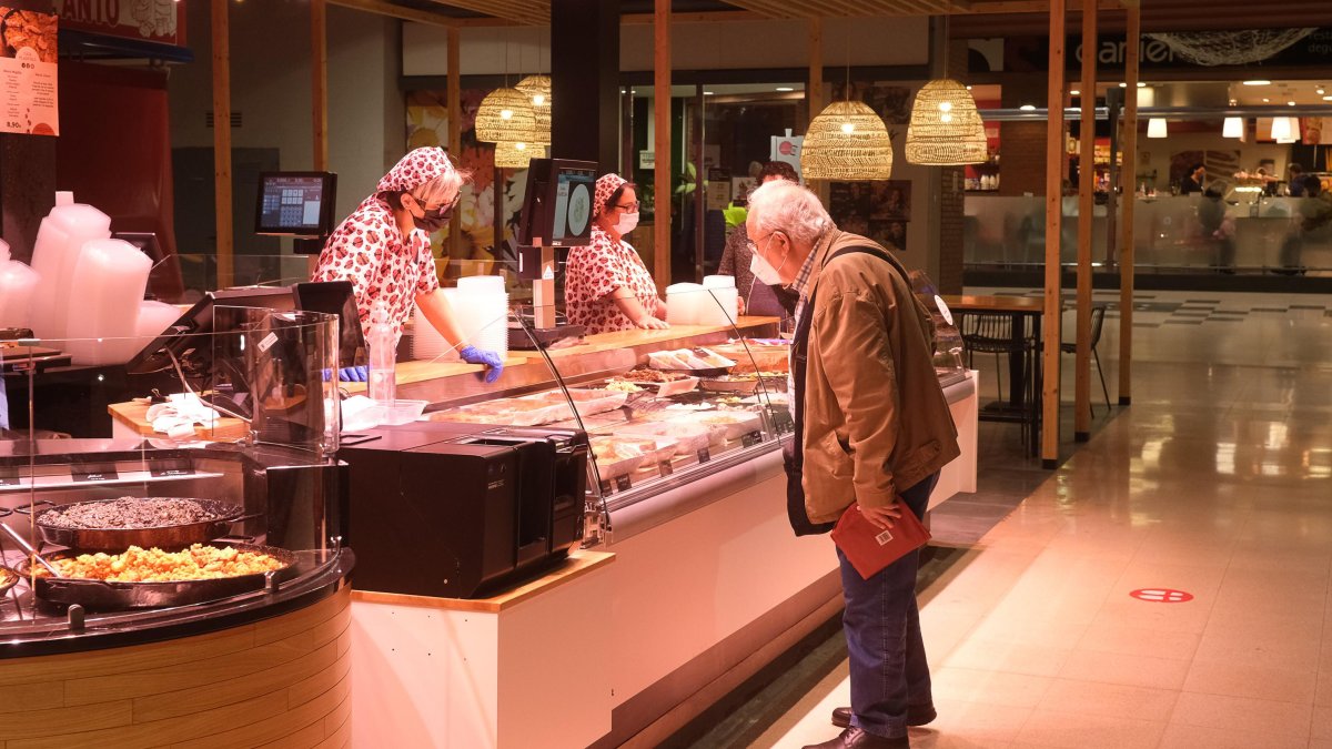 El Mercat Central de Reus crece en clientela tras ampliar el horario de ...