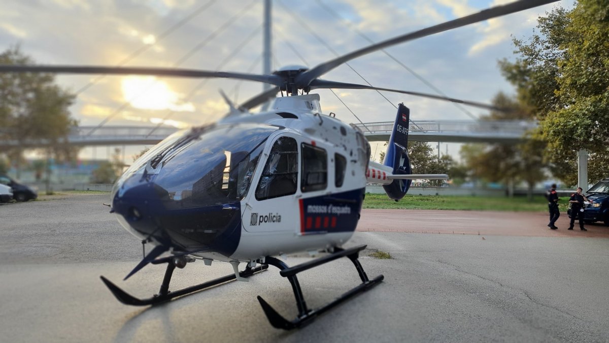 Los Mossos estrenan helicóptero