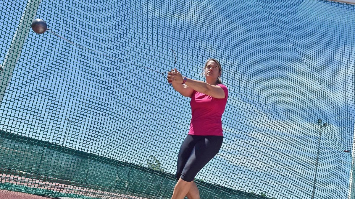 Berta Castells logra la mejor marca española de la temporada en martillo