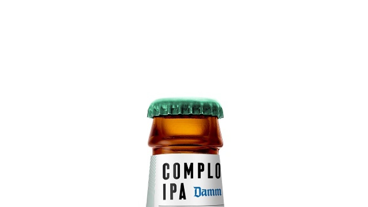 Presentan ‘Complot’, la primera cerveza con sabor a Prades