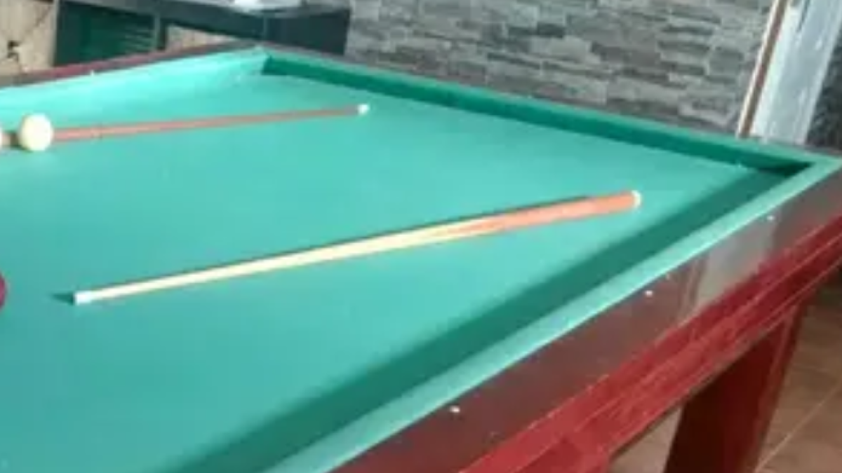 Bastonazo y ocho grapas en la cabeza en Torredembarra