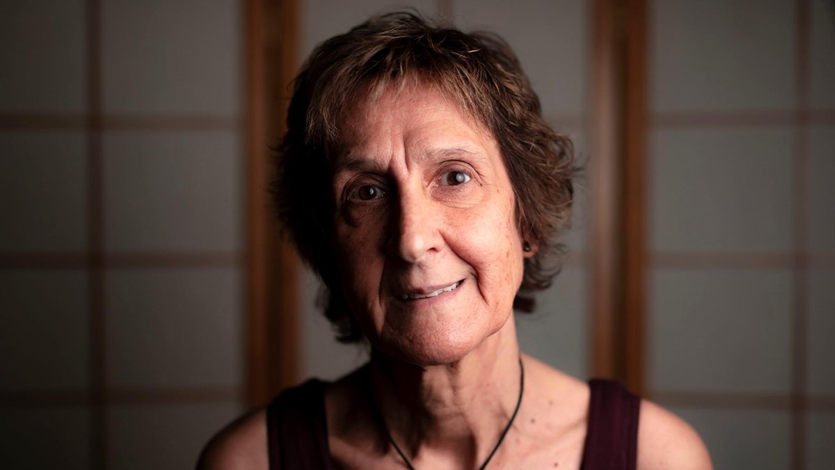 Neus Esmel: «Cada cop més ens preguntem pel sentit de la nostra vida»