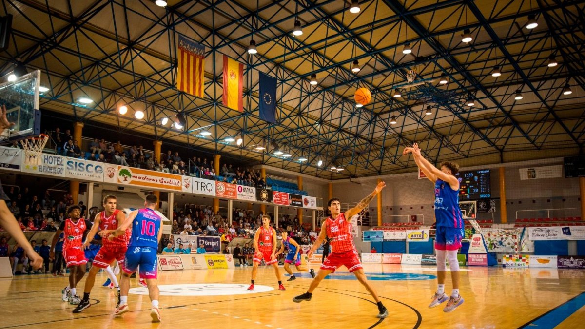 El CB Tarragona pelea hasta el final, pero cae en Benicarló