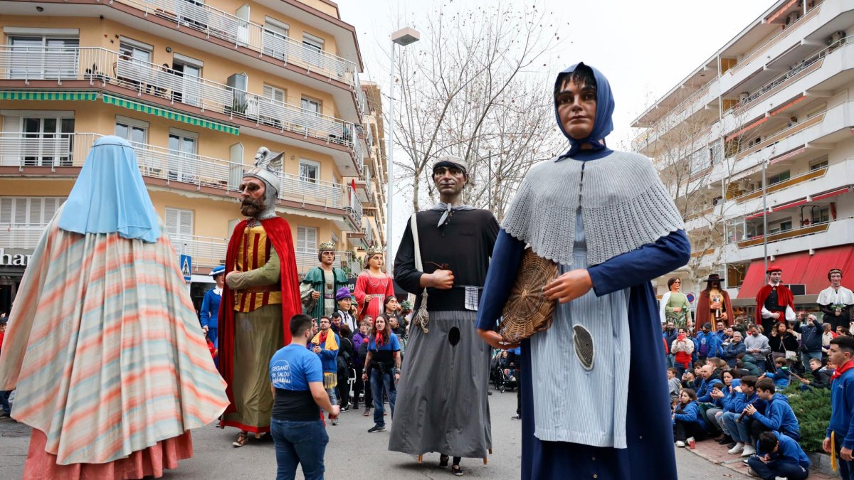 Salou sale a la calle para empaparse de tradición