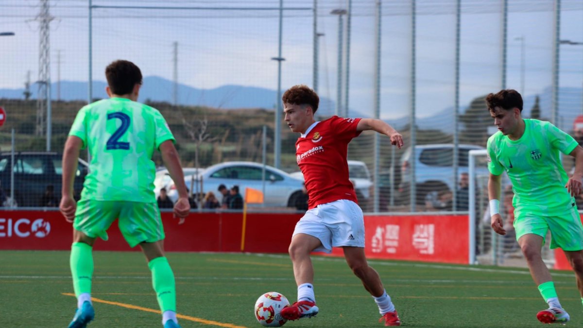 El Juvenil A del Nàstic de Tarragona le araña un punto al FC Barcelona ...