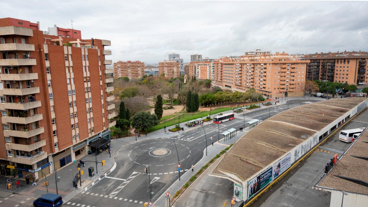 Battestini acelera como futuro eje de movilidad de Tarragona con EMT ...
