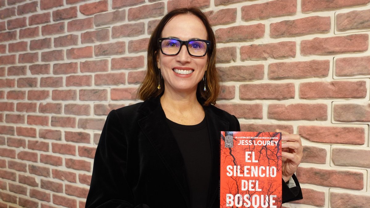 Jess Lourey: “Escribir desde el punto de vista de las víctimas es ...