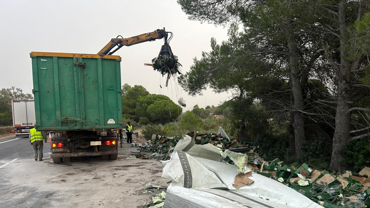 Las restricciones de la AP-7 a su paso por Tarragona: drones, radares y ...