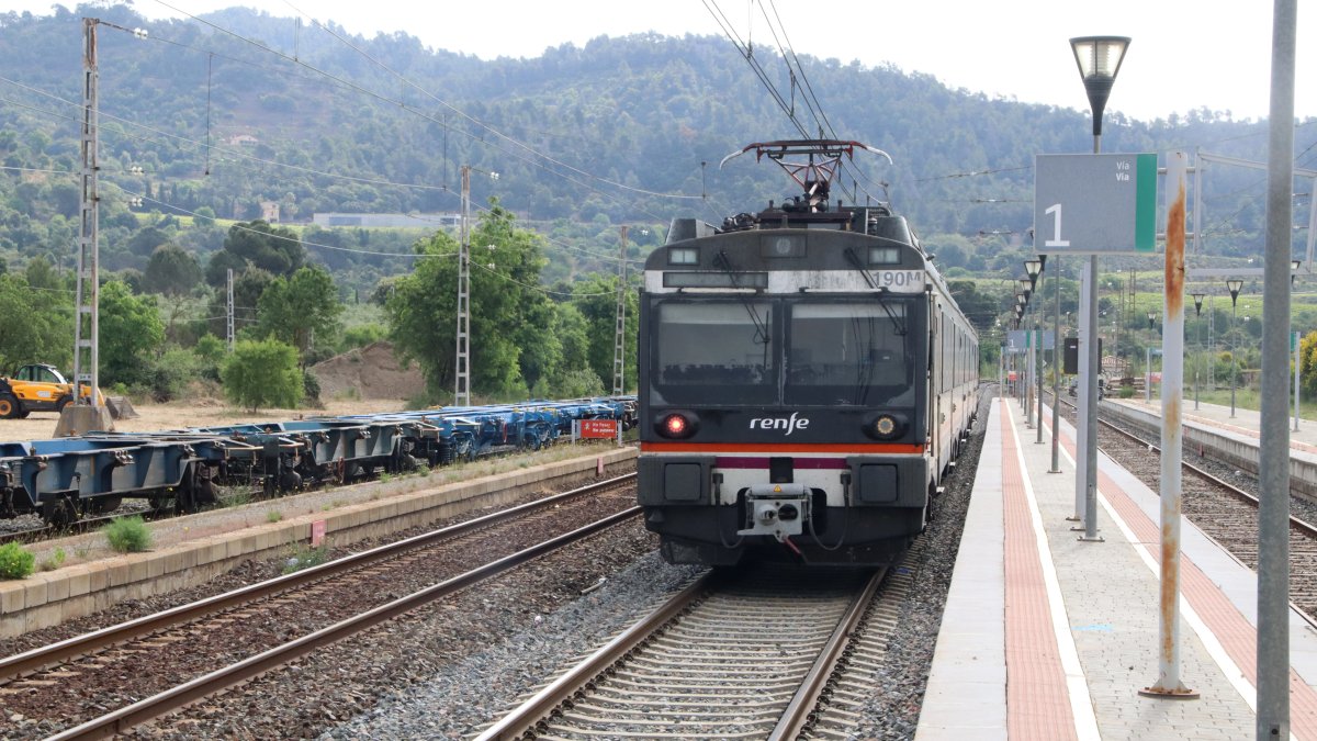 Vuelven los trenes a la R15 entre Móra la Nova y Reus