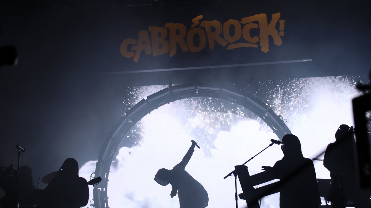 Oques Grasses desata la euforia de 30.000 personas en el Cabró Rock en ...