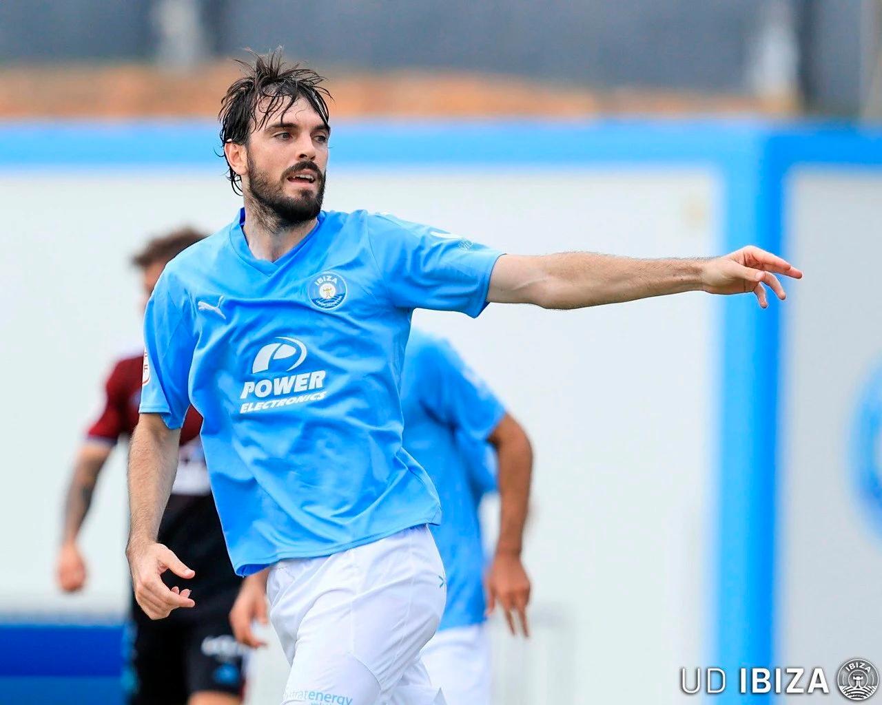 Así juega Eugeni Valderrama, el primer fichaje del Nàstic