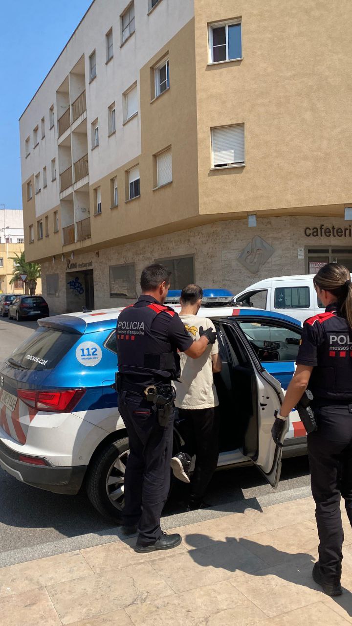 A la cárcel: roba en dos comercios en Amposta y lo pillan por ir ...
