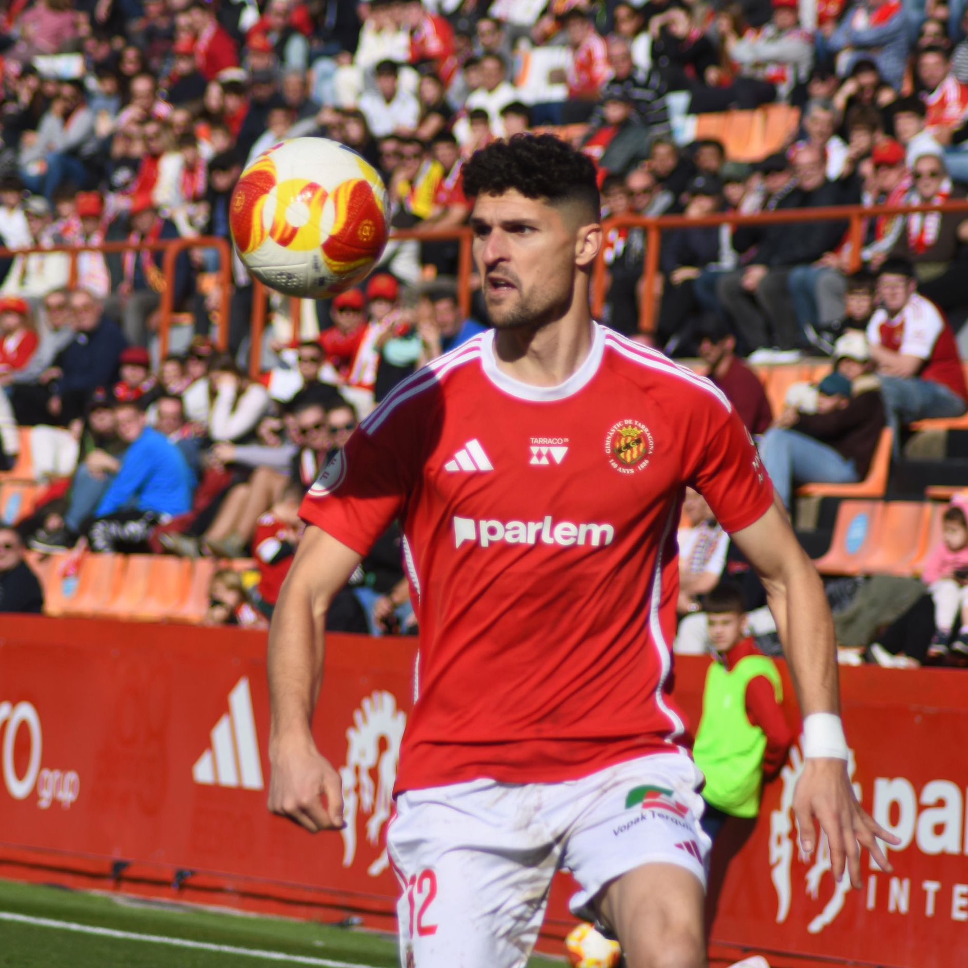 Almpanis recibe el alta tras el gran susto que dio durante el Nàstic-Teruel