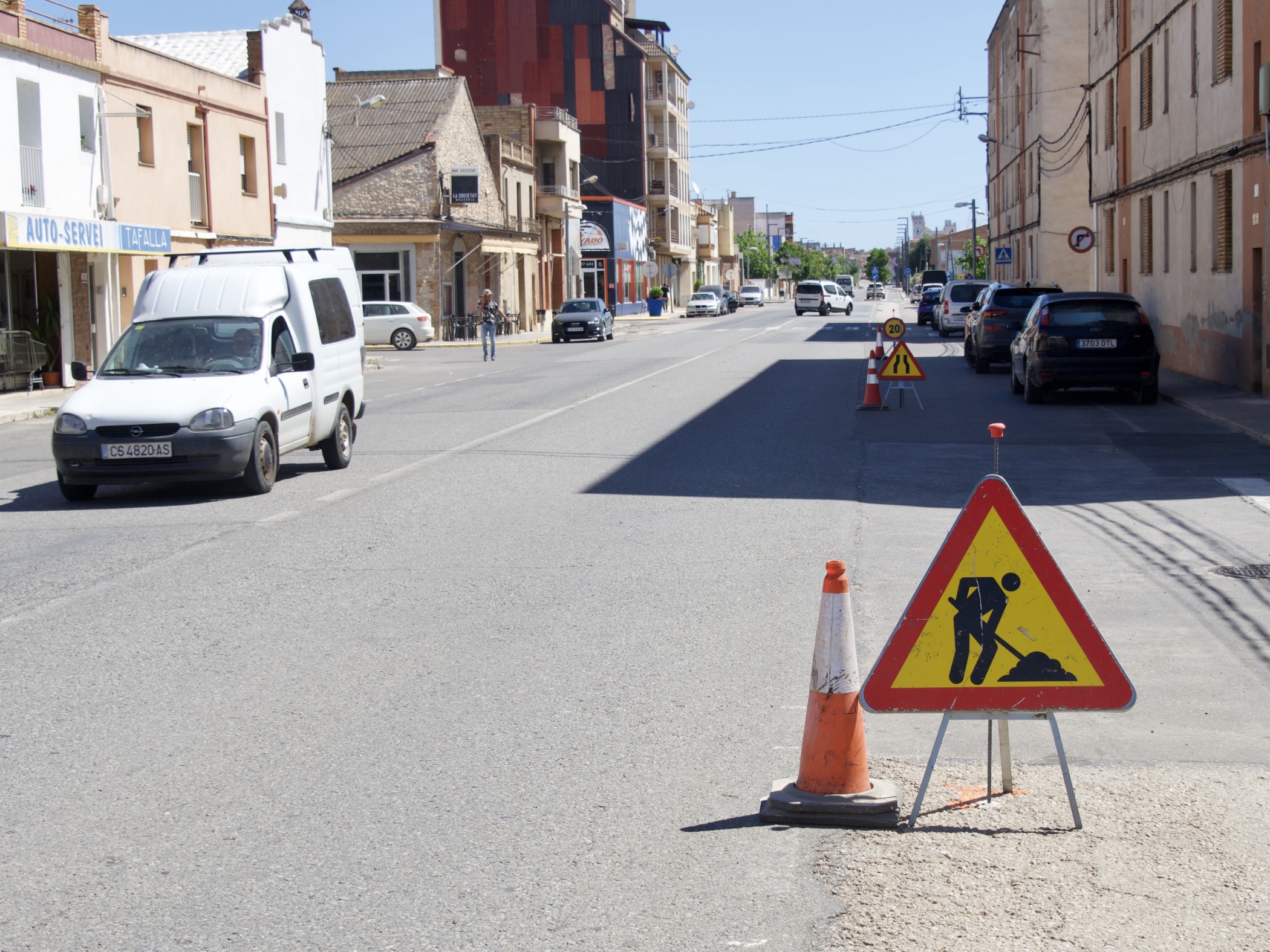 D'antiga carretera a eix vertebrador: l'Aldea transforma l'avinguda ...